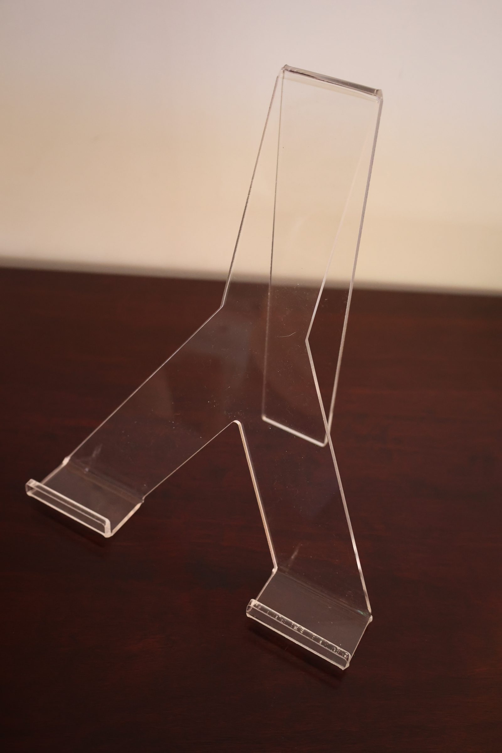 Race Map Stand | Zero One One Running Co.